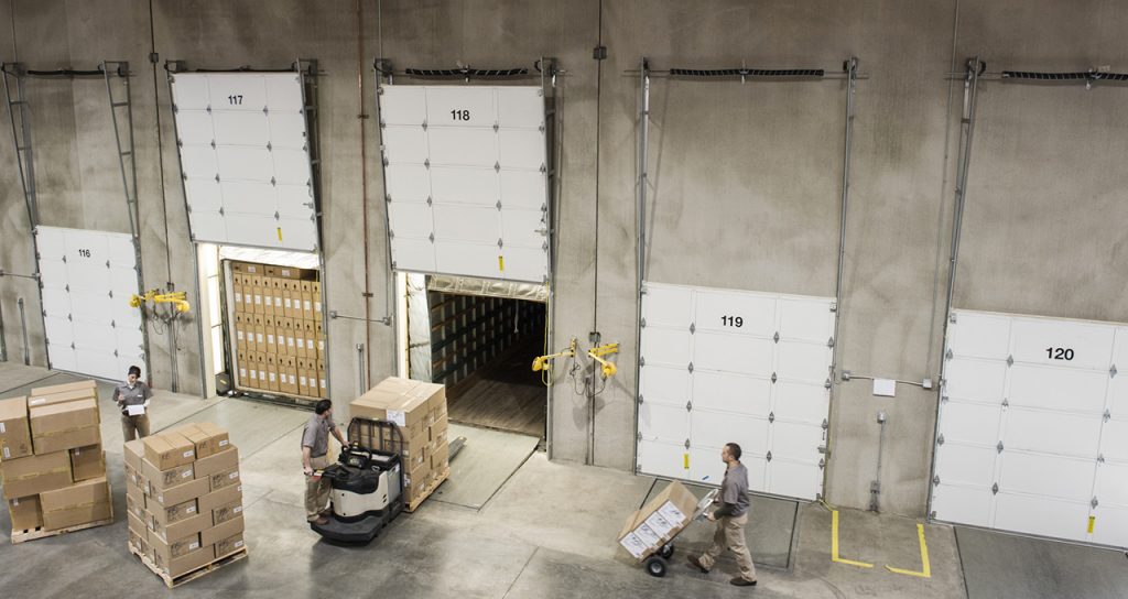 A digital twin to optimise warehouse logistics