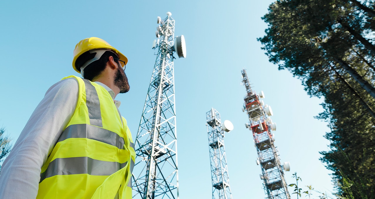 How digital twin technology supports telecoms infrastructure