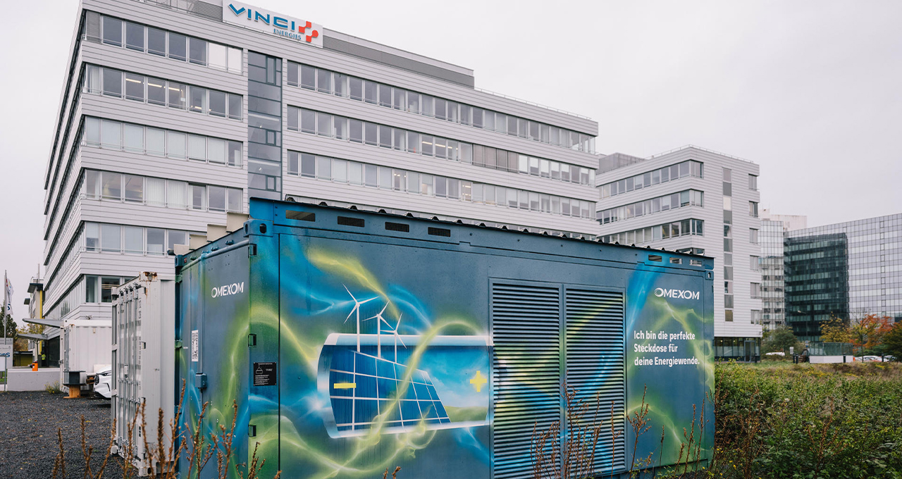 A mobile power connector to accelerate the energy transition